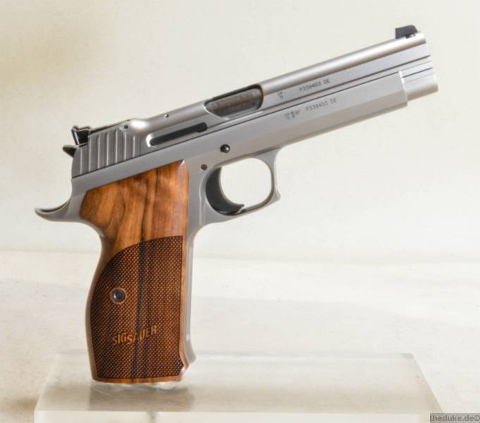 Sig Sauer - The DUKE GmbH